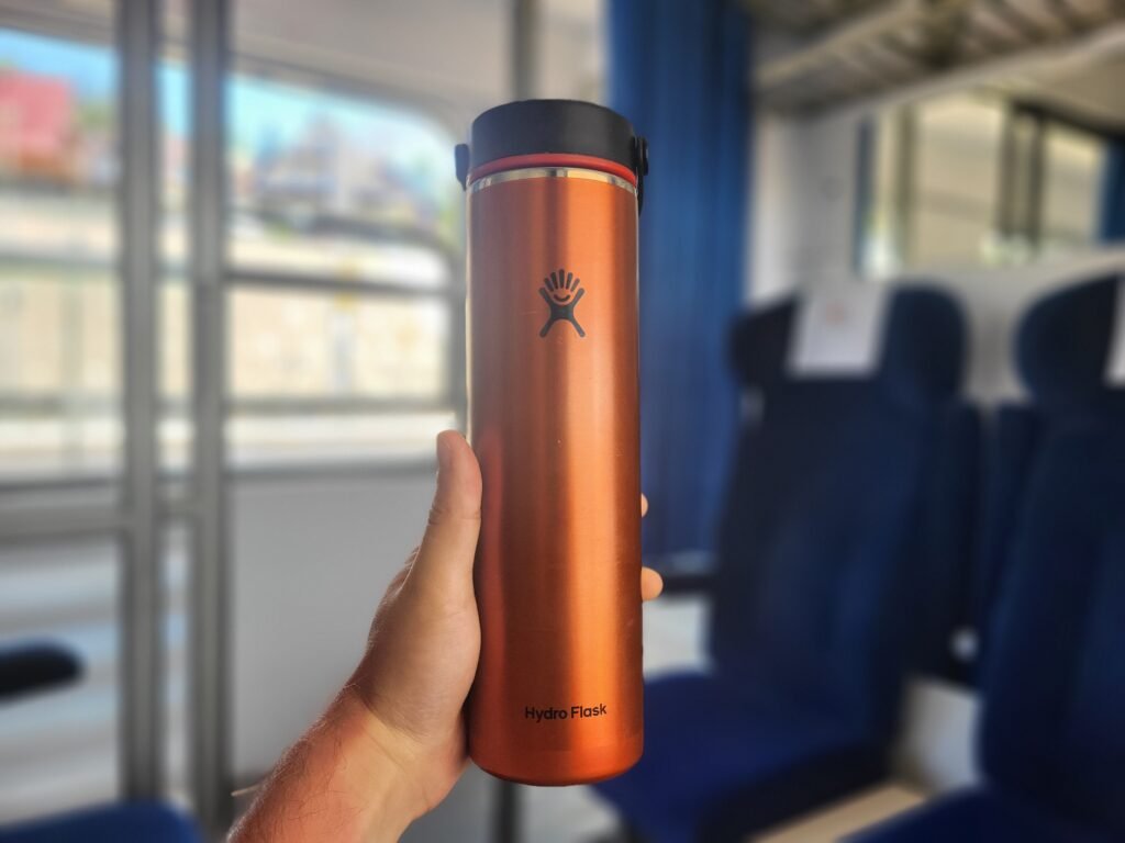 3 Best Lightweight Water Bottles [Lightest Options] - Water Bottle Advisor